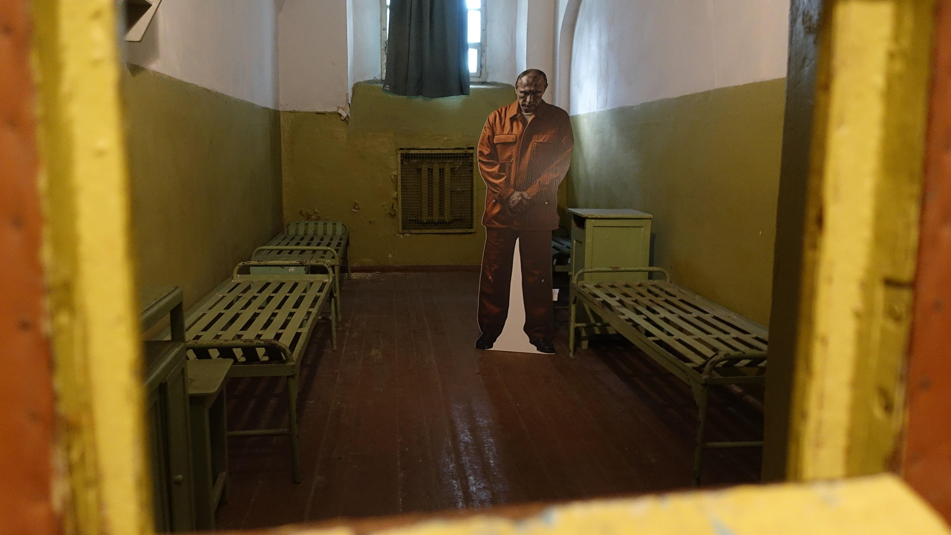 Putin, The Hague is waiting for you! – OUR HOUSE